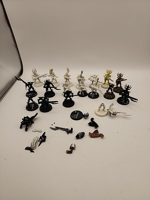 Vintage Table Top Game Miniature GW 1991 Lot 19 Pieces Plastic ...