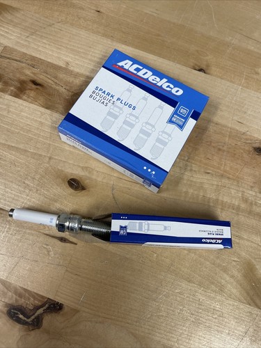 4 Pack Genuine GM Iridium Spark Plug 55504354 New | eBay