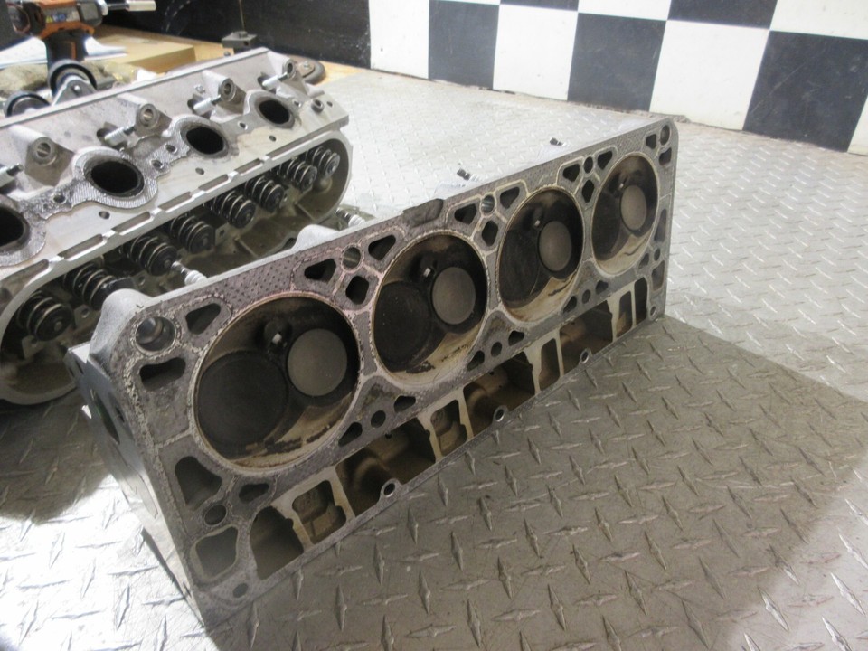 97-04 1999 C5 CORVETTE COUPE CYLINDER 853 HEADS HEAD LS1 springs for ...