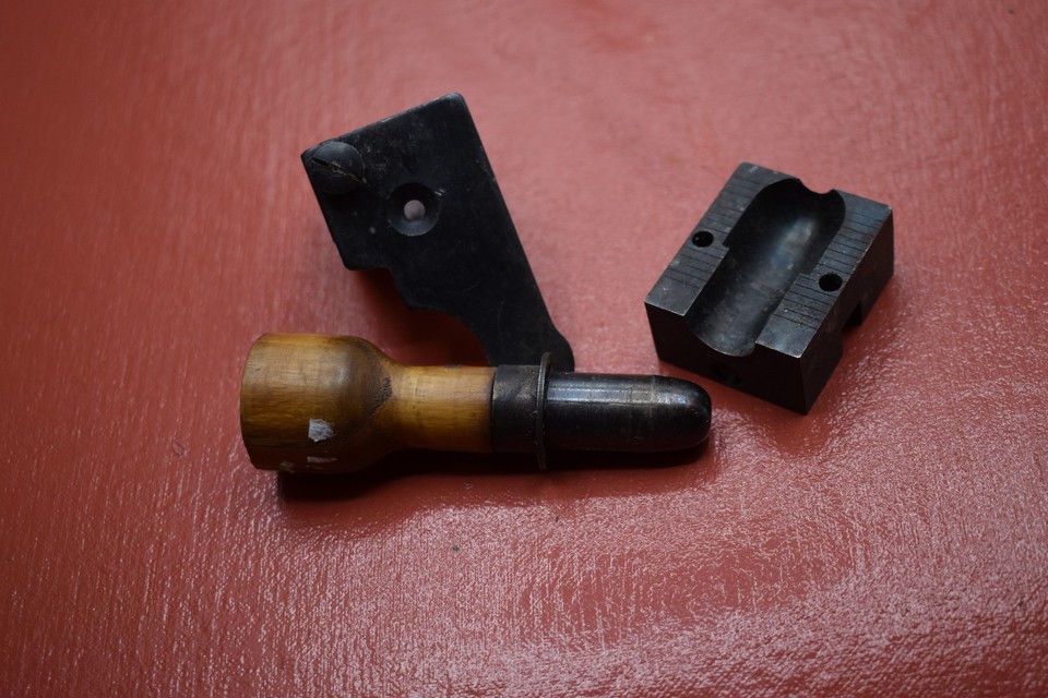 Lyman single cavity 12 Ga Slug hollow base mold | eBay