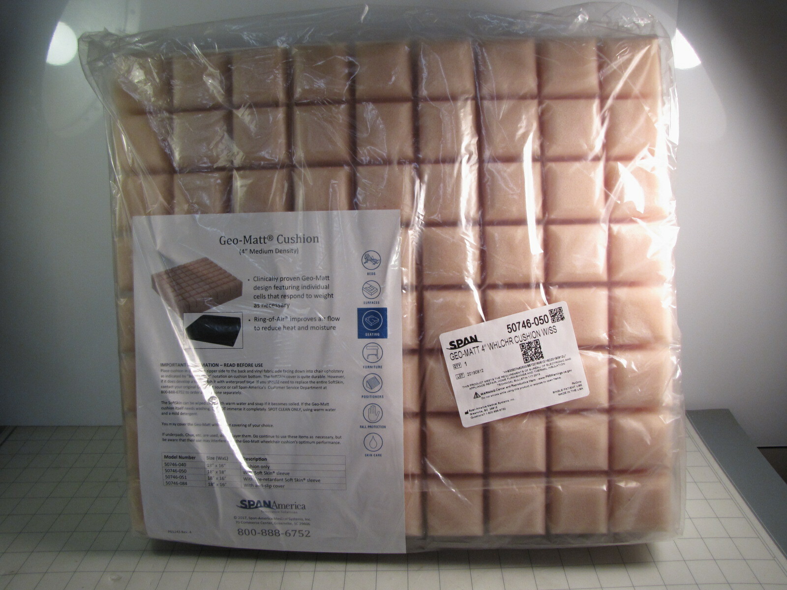 Span Geo-Matt 18"x16"x4" Wheel Chair Cushion w/ Soft Skin Sleeve 50746 ...