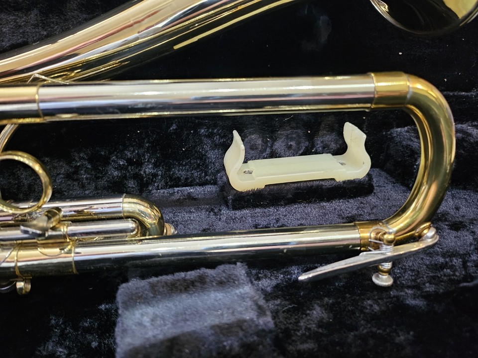 Maynard Ferguson Holton ST303 FIREBIRD III Trumpet, Case, Mouthpieces ...