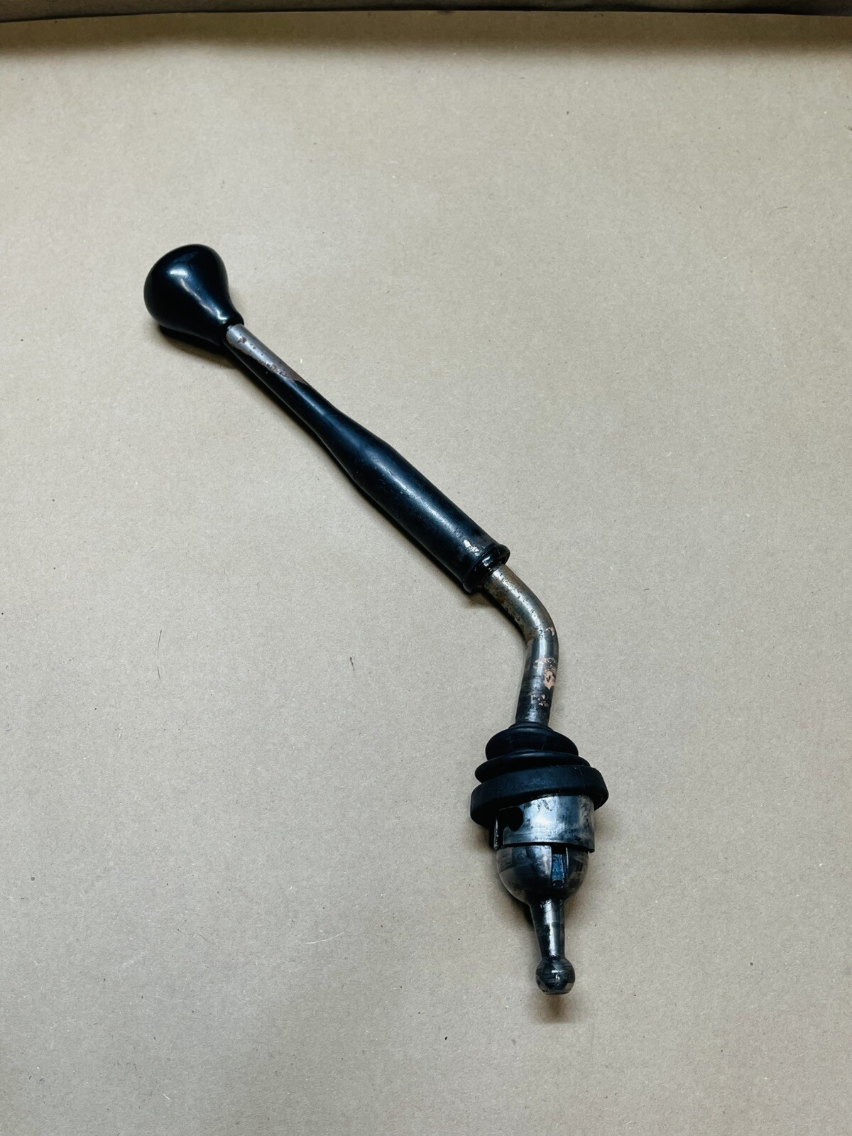 92-95 Toyota Pickup 2WD Shift Lever Manual Transmission 22RE With Knob ...
