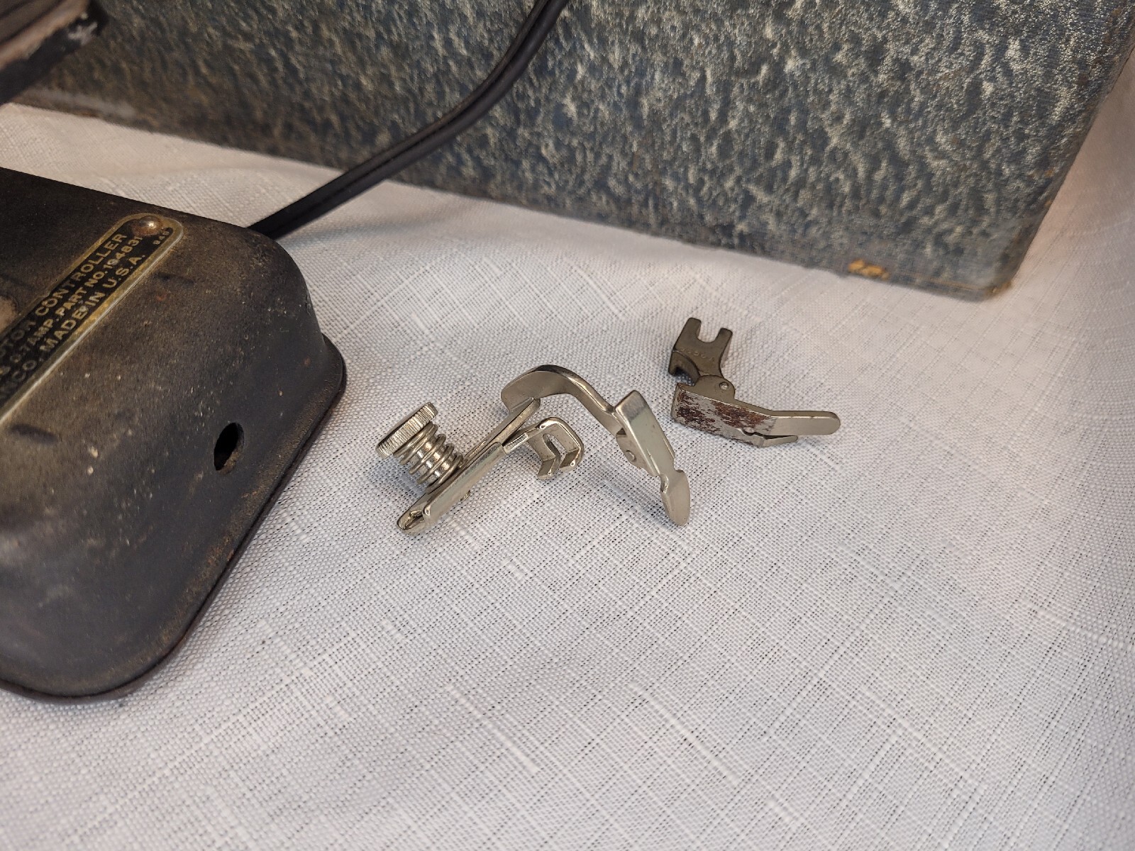 Singer Sewing Machine 1927 Portable Electric Motor USA Simanco Antique ...