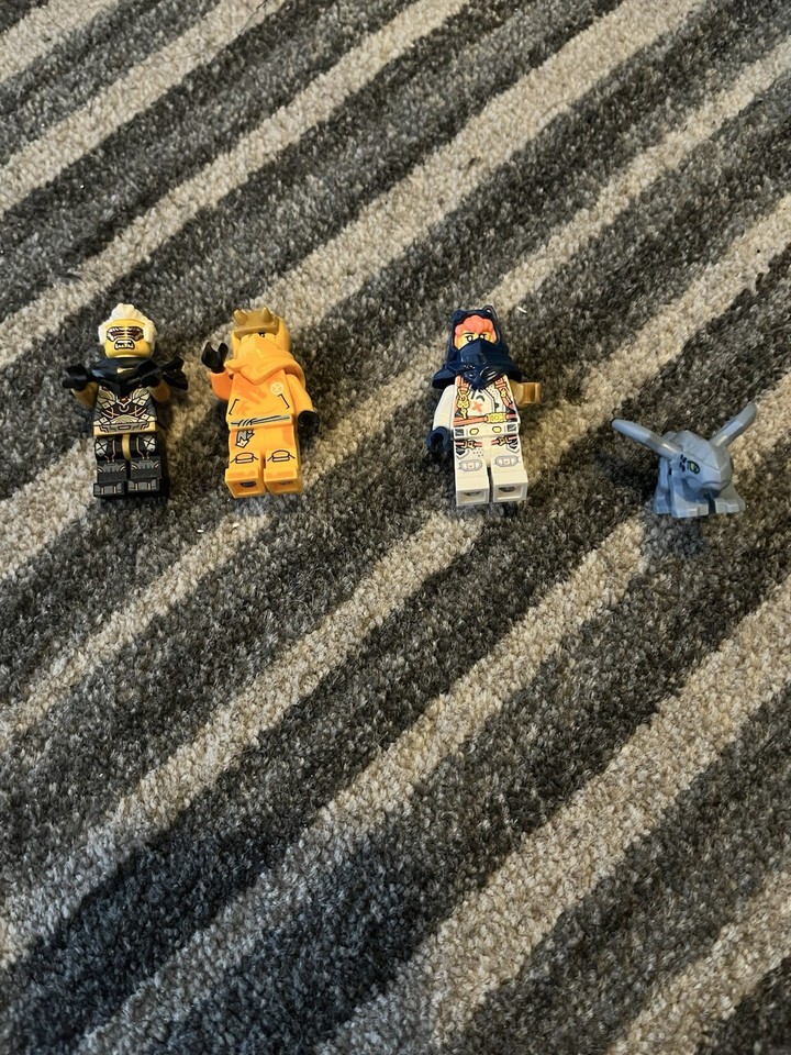 LEGO Ninjago Cole's Elemental Earth Mech and Sora’s Elemental Mech ...