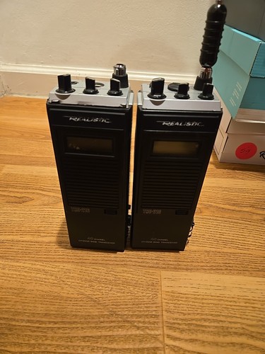 Realistic TRC-216 40 Channel Walkie Talkie Set Of 2 Citizens ...