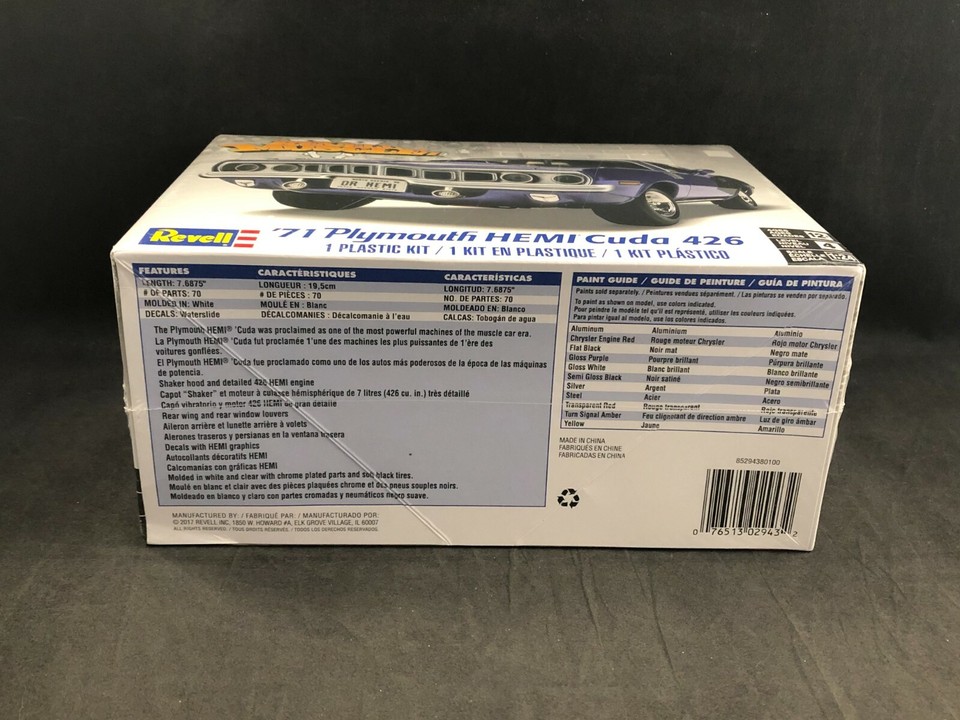 Revell '71 Plymouth Hemi Cuda 426 1:24 Scale Plastic Model Kit 85-2943 ...