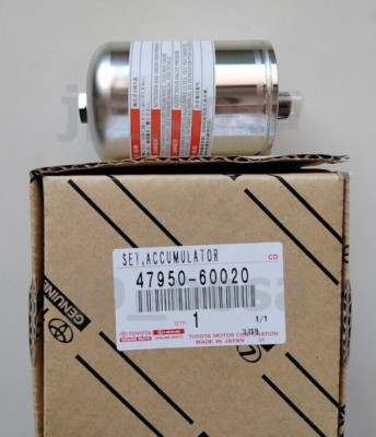 Toyota FJ Cruiser 2007-2014 OEM Brake Booster Accumulator 47950-60020 ...