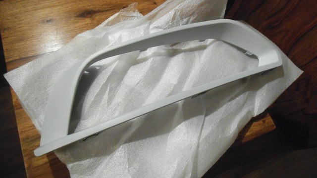 BMW 2 Series F22 F23 Air Inlet Finisher Genuine 51119463565 for sale ...