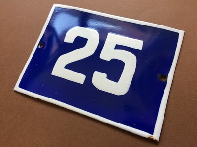 ANTIQUE VINTAGE ENAMEL SIGN HOUSE NUMBER 25 BLUE DOOR GATE STREET SIGN ...