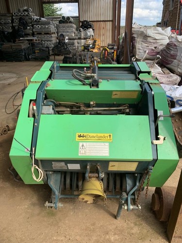 Danelander Mini Baler Tractor Attachment, Model: MRB0870 / 2013 GREEN ...