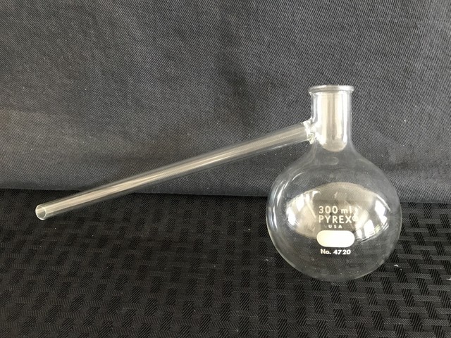 CORNING PYREX Glass 300mL Church Distilling Flask 4720-300 for sale ...