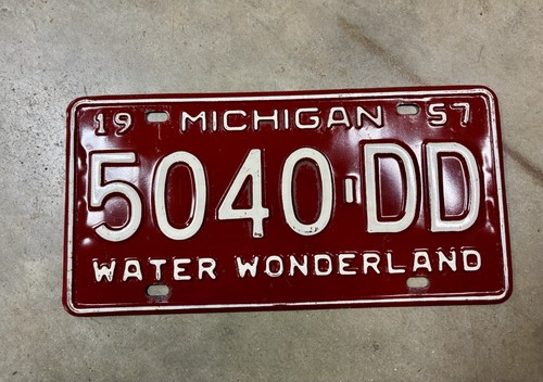 1957 Michigan TRUCK License Plate 5040-DD Water Wonderland | eBay