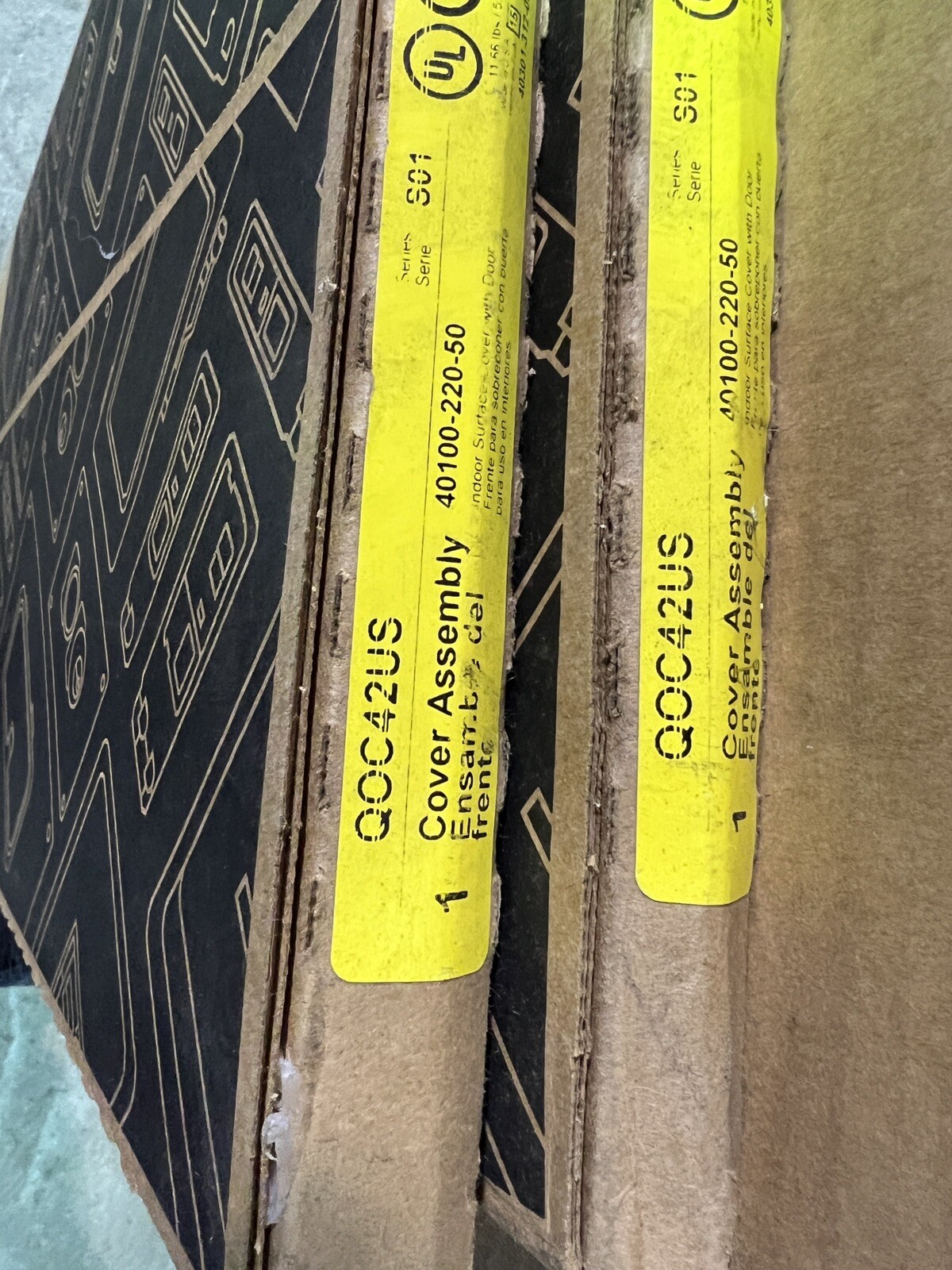 Schneider Electric Square D QOC42US 42-Space Indoor Load Center Surface ...