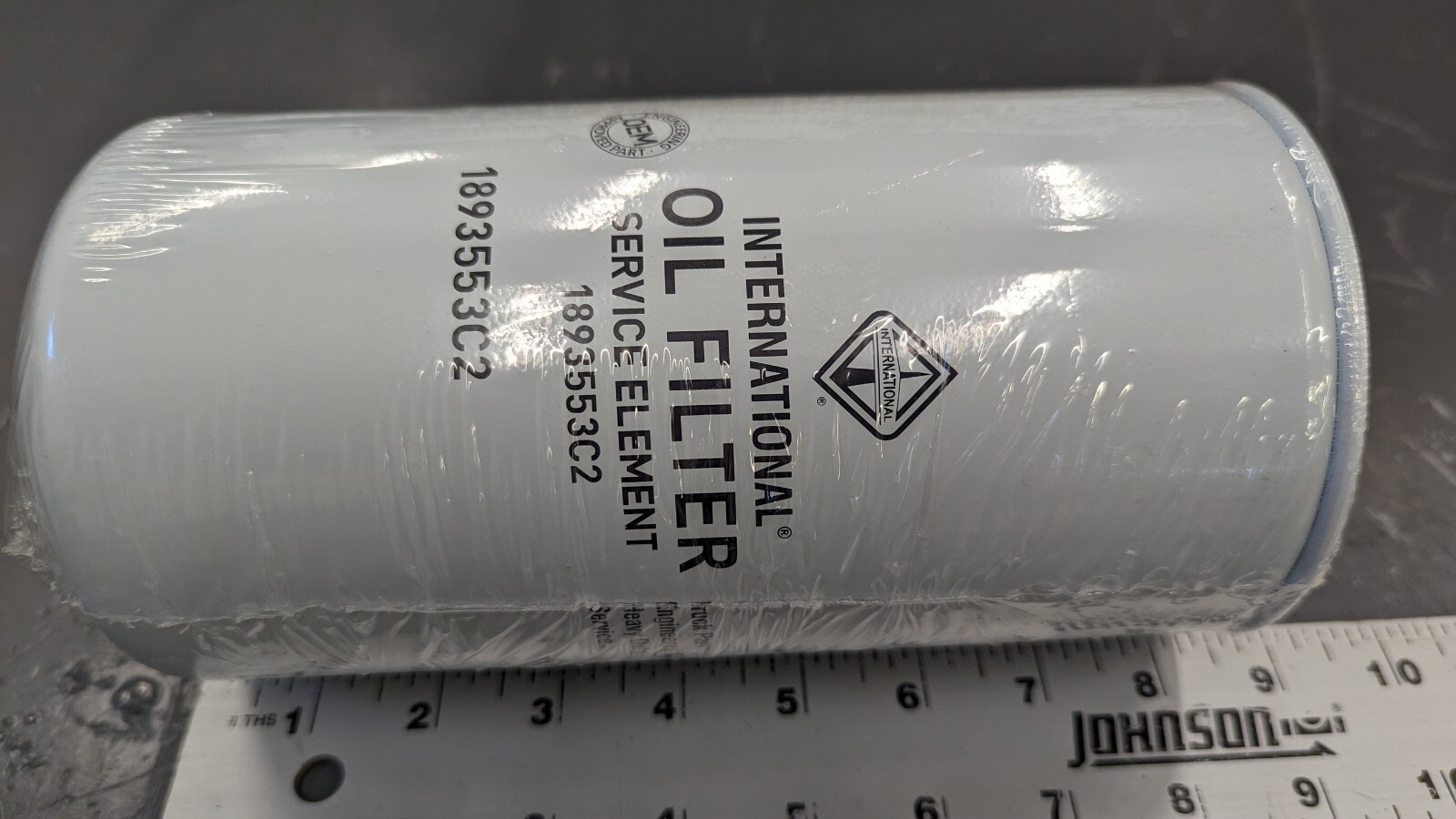 1899332C91 International Oil Filter Kit 1893553C2 2523523C91 LF17515 ...