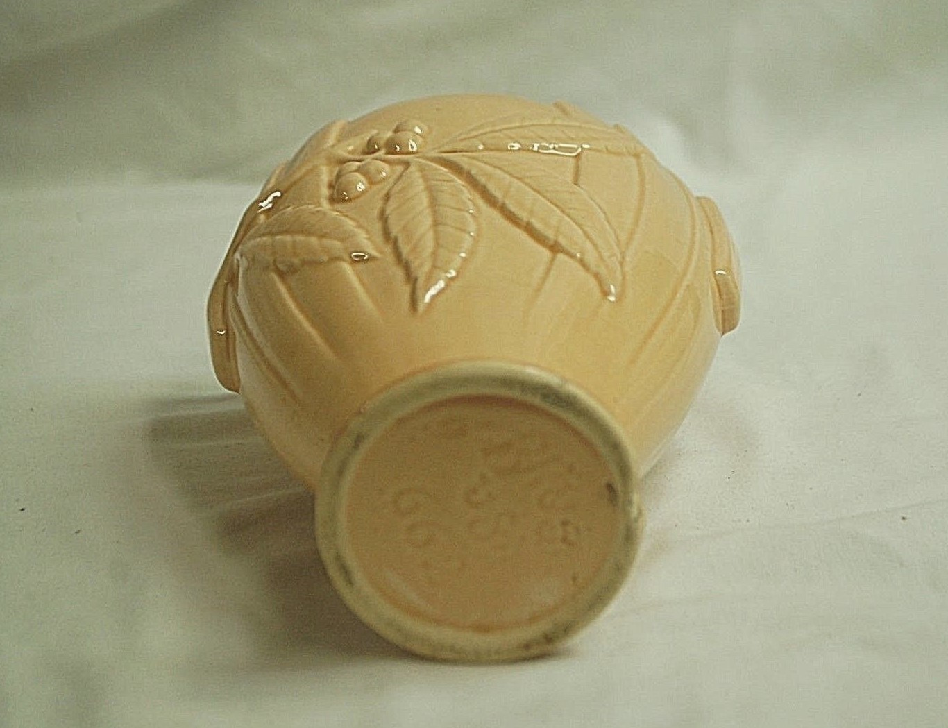 Brush McCoy Art Pottery Vase #662 Ribbed Footed Floral Design USA ...