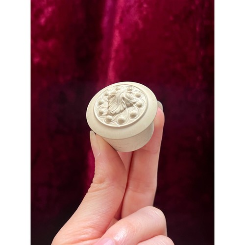 Vintage Trinket Box - 1930s Celluloid Snuff / Pill Box - Molded Leaf ...