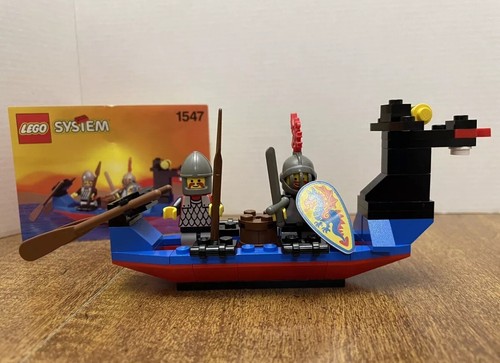 LEGO 1547 Castle Black Knights Boat 100% Complete Set w/ Instructions ...