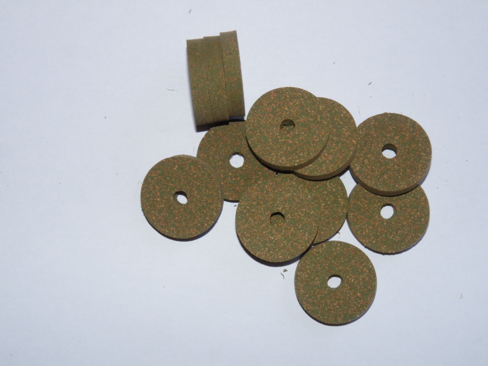 12 RUBBERIZED CORK RINGS 11/4"X1/4" BORE 1/4" GREEN | eBay