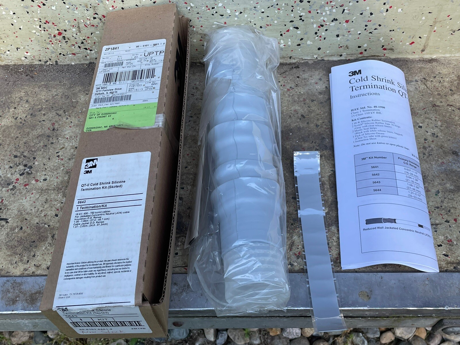 3M Cold Shrink QT-II Outdoor Termination Kit 5643, JCN Cable, 15 kV, 1. ...