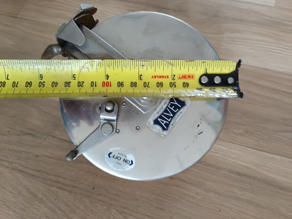 LARGE ANTIQUE VINTAGE OLD ALVEY CEDAR SIDECASTER FISHING REEL MODEL 55C ...