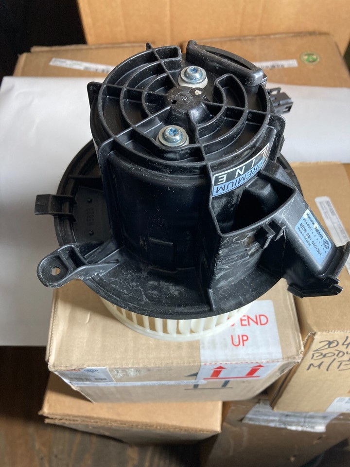 GENUINE MERCEDES BLOWER MOTOR 2048200208 | eBay
