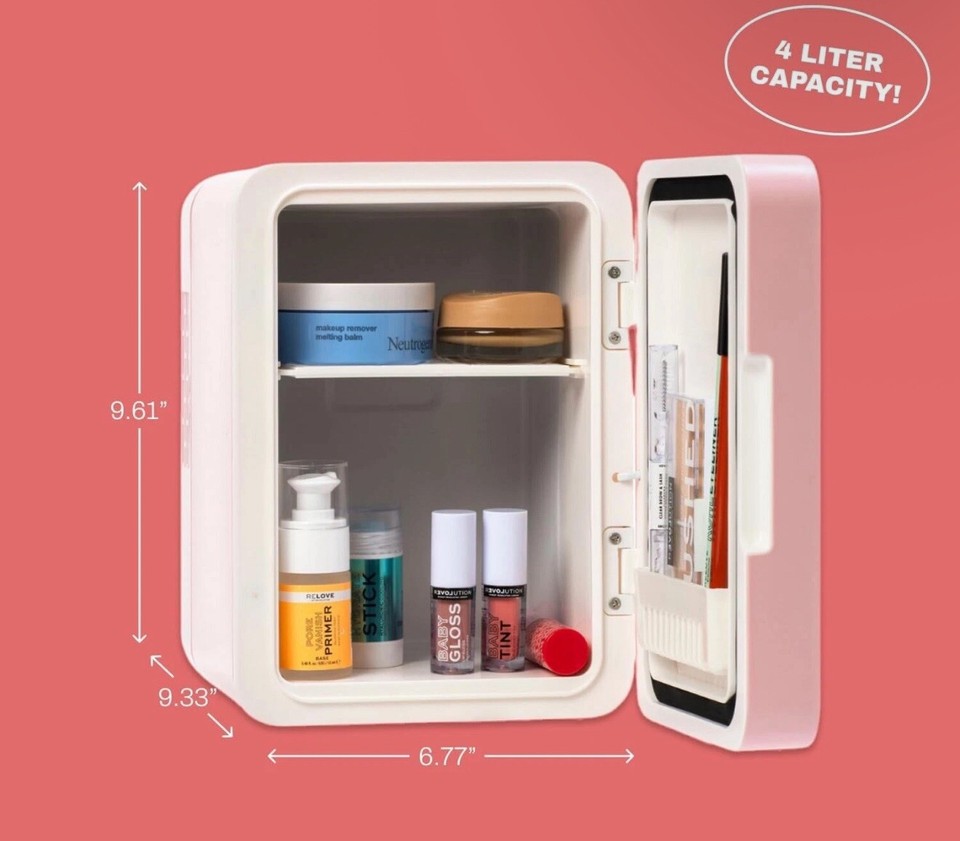 Peanuts The Gangs All Here 6 Can Mini Fridge Rare Compact Portable ...