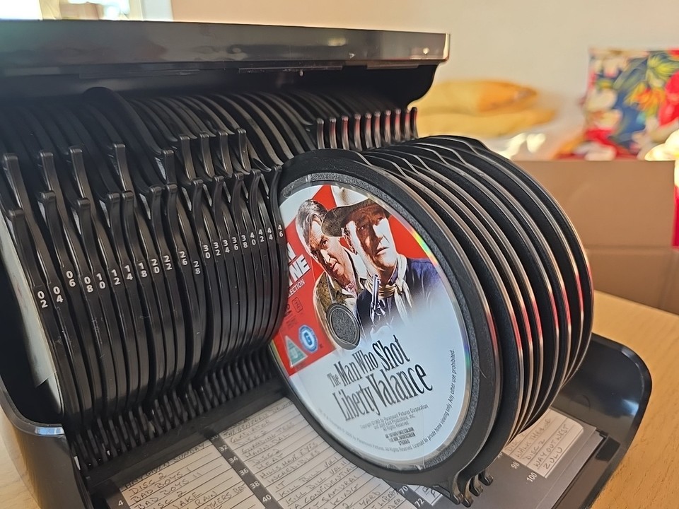 Discgear CD Storage Organiser System/ Full With 100 Dvds Movie 💿 | eBay UK