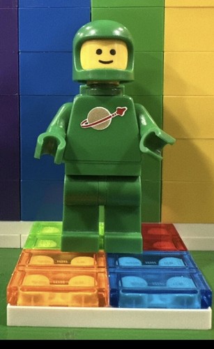 *NEW* LEGO Classic Spaceman Green Minifigure W/ Surprise Accessory | eBay