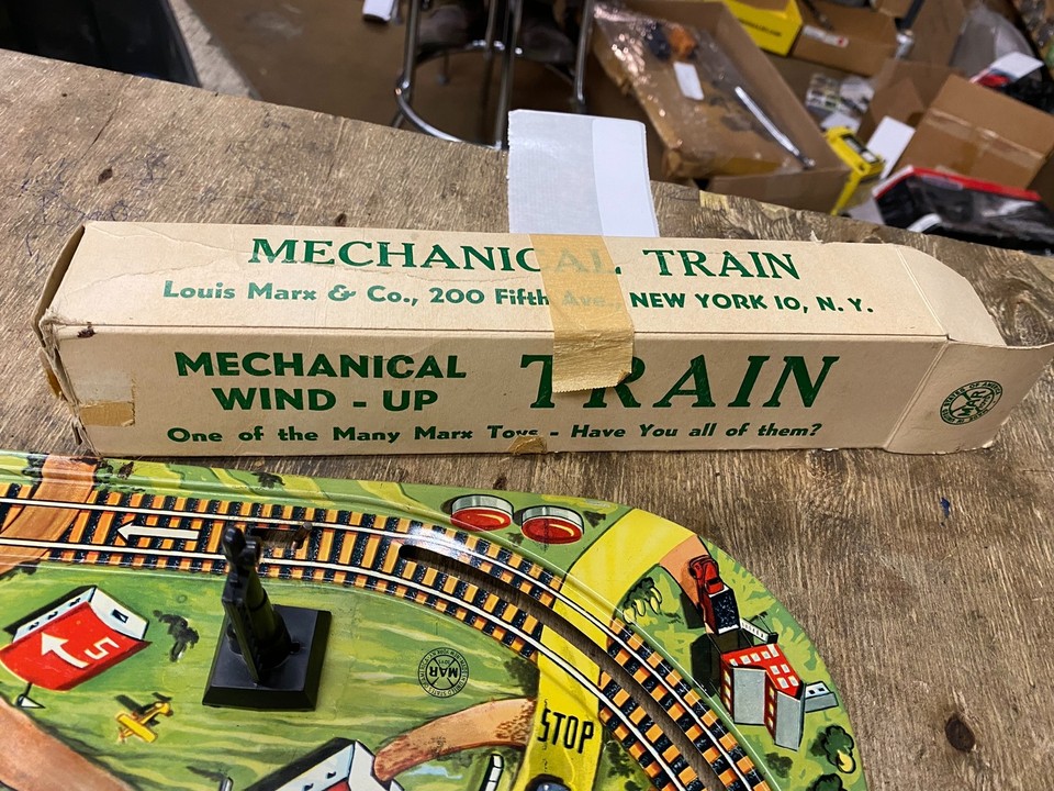 Marx Mechanical Toy train Set Layout Base Tin Litho Orig Box 1950's ...