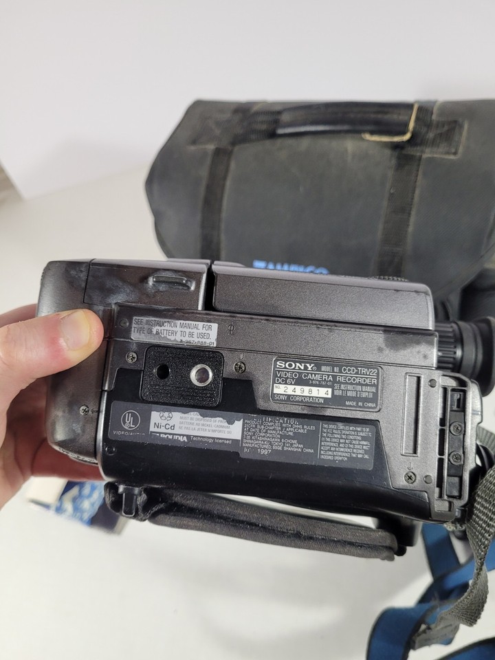 Sony Handycam CCD-TRV22 8mm Analog Camcorder - No Power, Parts Repair Ships Free 27242622067| eBay