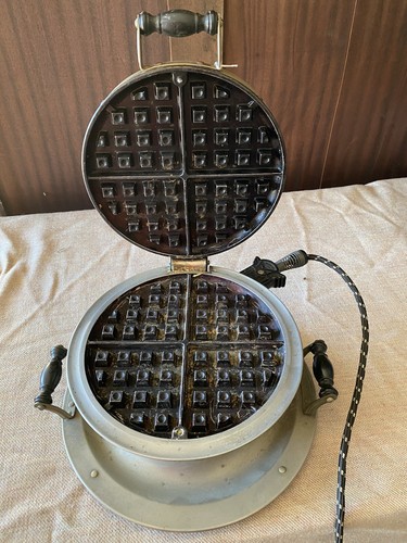 Antique waffle maker | eBay