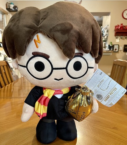 NEW 2023 Wizard World Harry Potter 16.5” Easter Plush Greeter Room ...