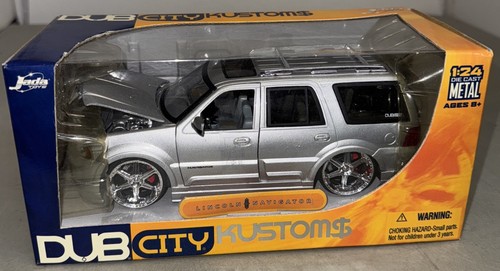 Jada Toy Dub City Kustoms 1:24 Scale 2005 Lincoln Navigator Silver New ...
