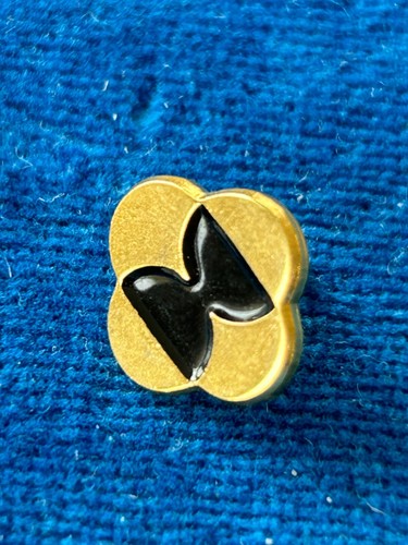 Merck Frosst Pharmaceutical Logo Pharma Lapel Pin | eBay