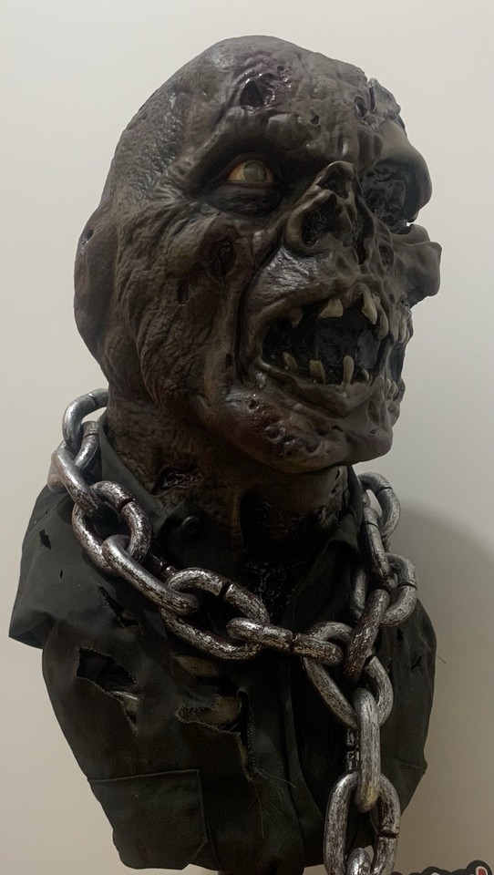 Jason Voorhees Life Size Bust Friday The 13th Myers Mask Halloween ...