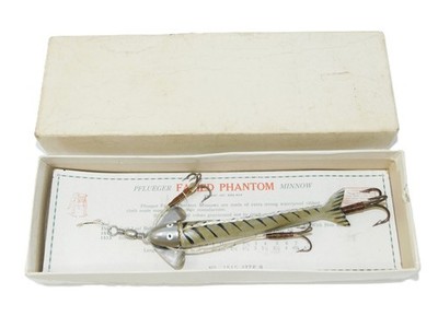 Vintage "Pflueger's Famed Phantom Minnow" Devon Lure on Card, in Box | eBay