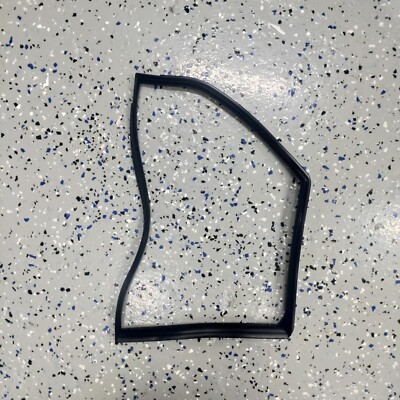 SEAL QUARTER GLASS REAR DOOR VB VH COMM SEDAN LH | eBay