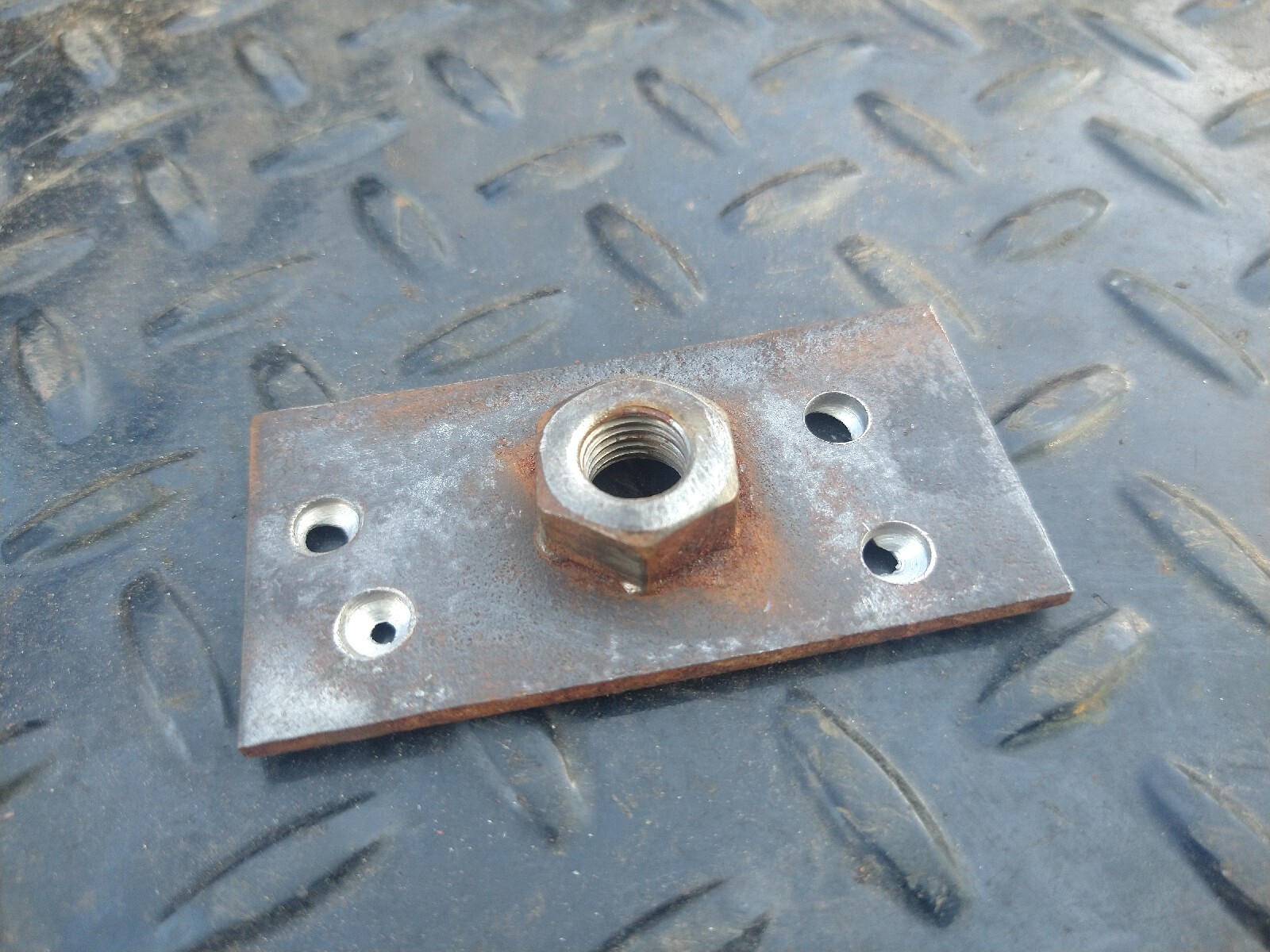 International Scout 80 800 Seat Belt Mounting Bolt Nut Support Bracket | eBay