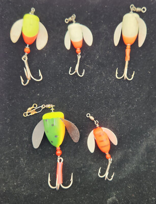 Lot of 5 Winged Spinning Fishing Lures Various Colors Lot 2166 | eBay