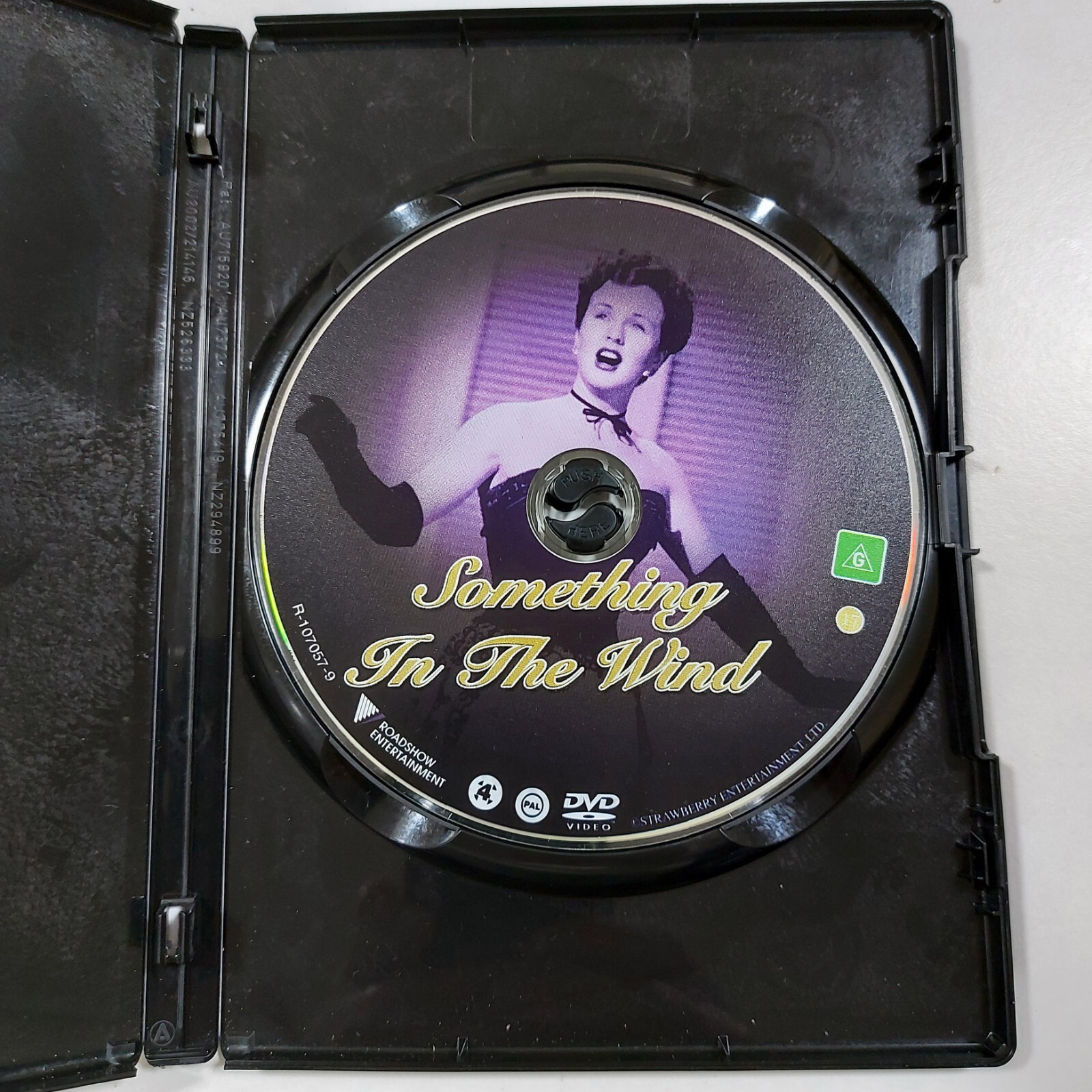 Something In The Wind DVD Deanna Durbin Region 4 (1947 musical comedy ...