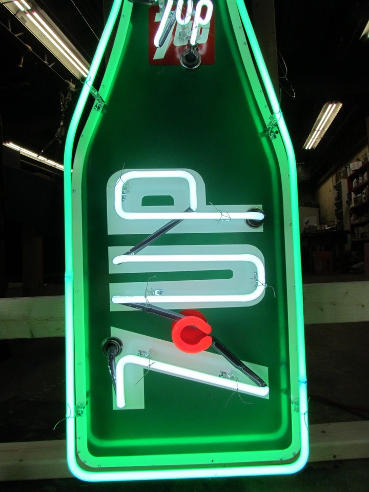 New 7UP " The Uncola" Porcelain Neon Sign 32"W x 72"H | eBay