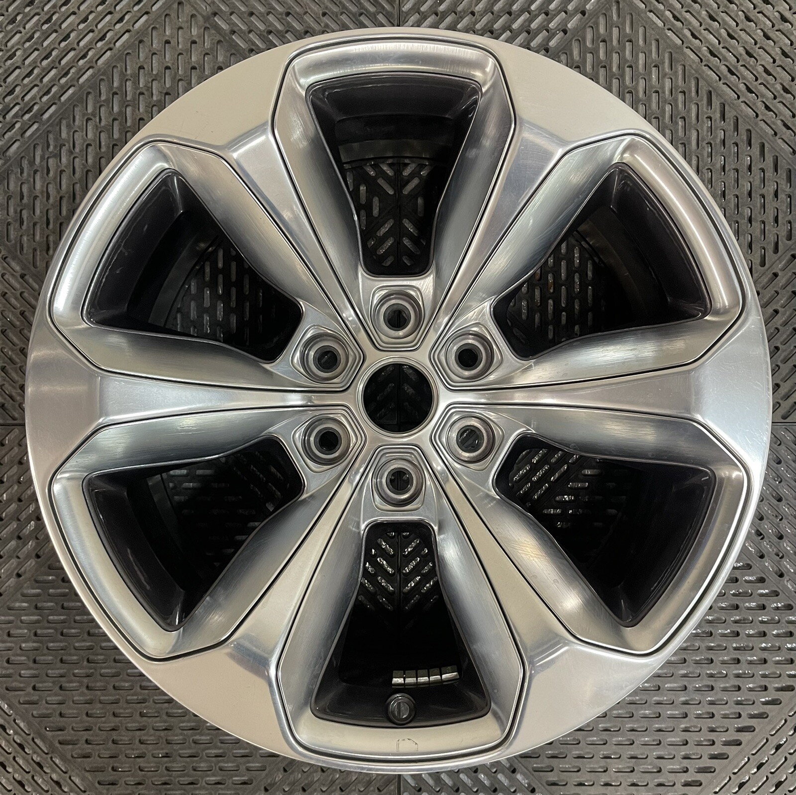 Set 2019 RAM 1500 OEM Factory 5YD56TRMAA Original 20 OE Chrome Wheels ...