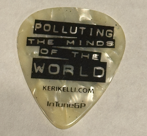 Alice Cooper Keri Kelli Guitar Pick Beer Drinker Hell Raiser Stage Tour ...