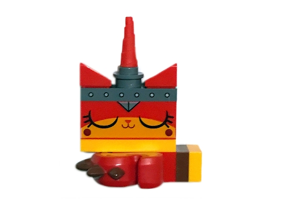 Lego Unikitty 70831 Warrior Kitty Sleeping The LEGO Movie 2 Minifigure ...