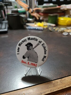 Vintage 1982 Mickey Mantle Echelon Mall NJ Photo Promotional Pinback ...
