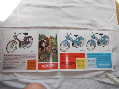 publicité catalogue Mobylette Motobécane AV49 AV44 AV42 S AV65 AV88 ...