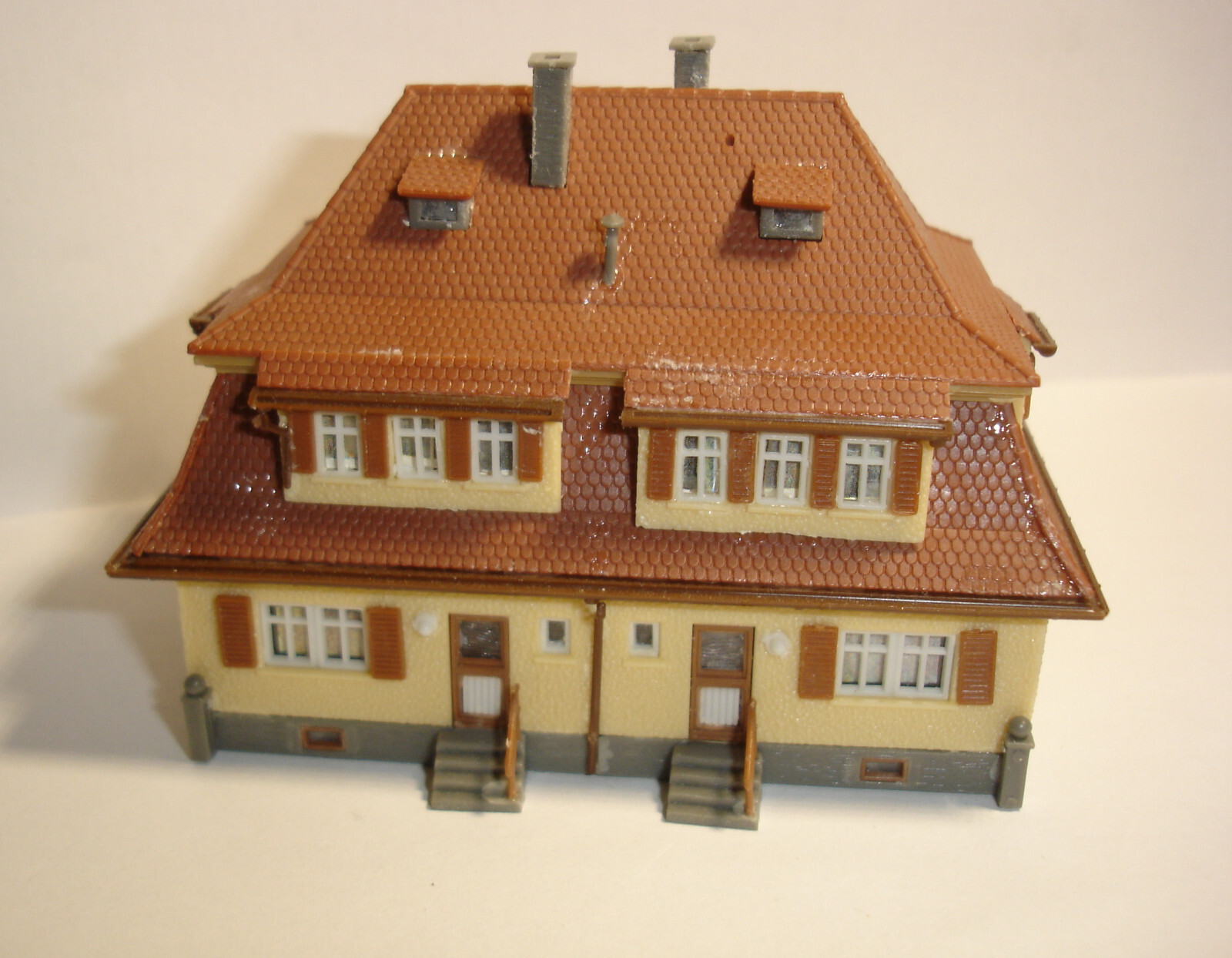 Faller N 2367 (B-367) Garden City Subdivision dual family house - read ...