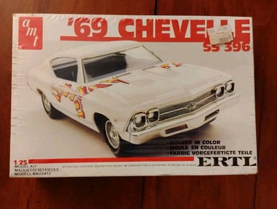 Vintage AMT '69 Chevelle SS396 Model Kit ERTL 1/25 | eBay