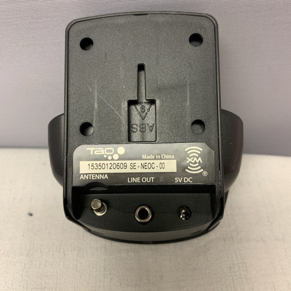 TAO XM2Go Portable XM Satellite Radio Receiver w/ Antenna Car Chgr ...